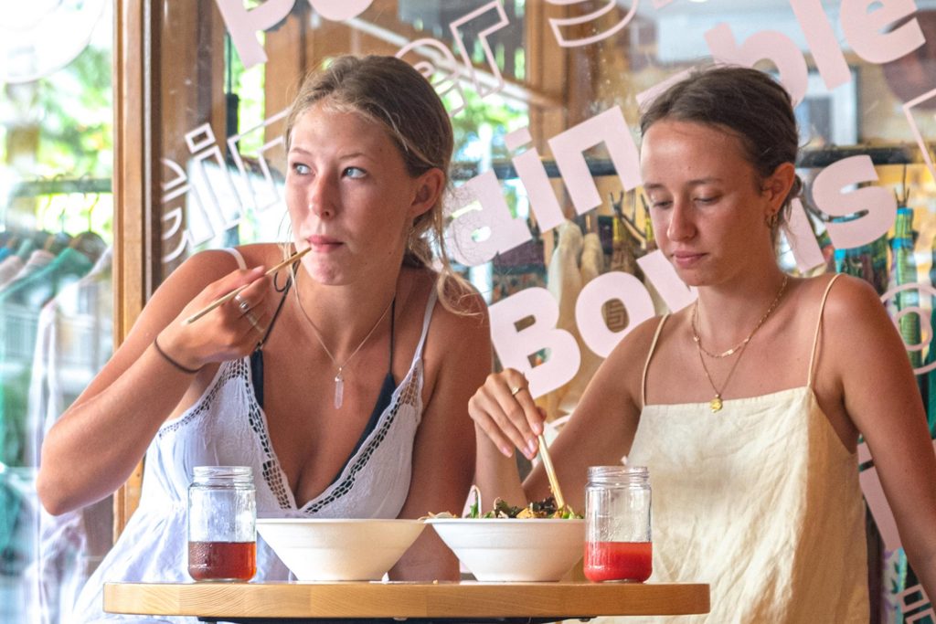 Our Stores - Finn Poke